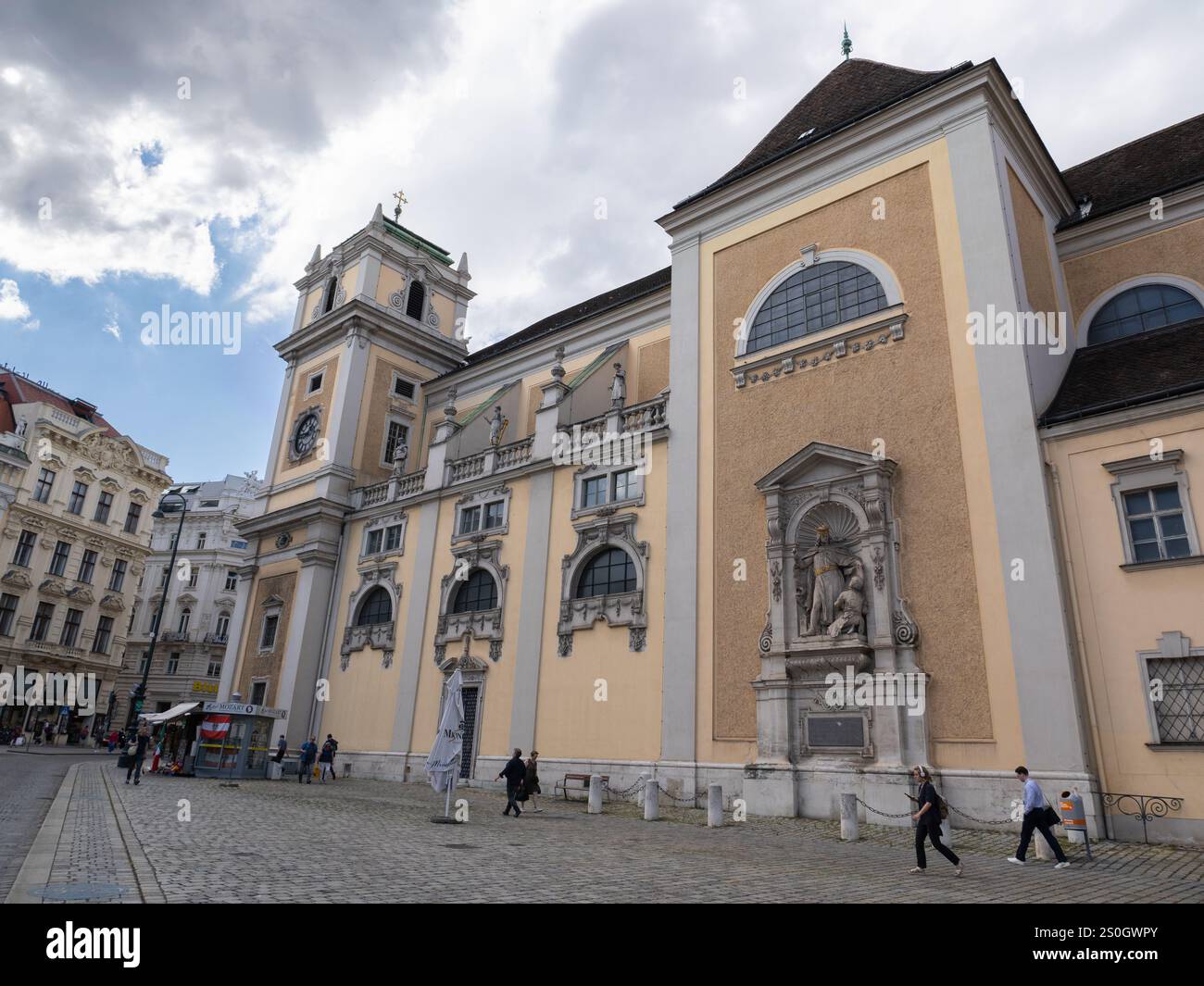 Historic Vienna: Baroque Architecture and Cobblestone Streets and ...