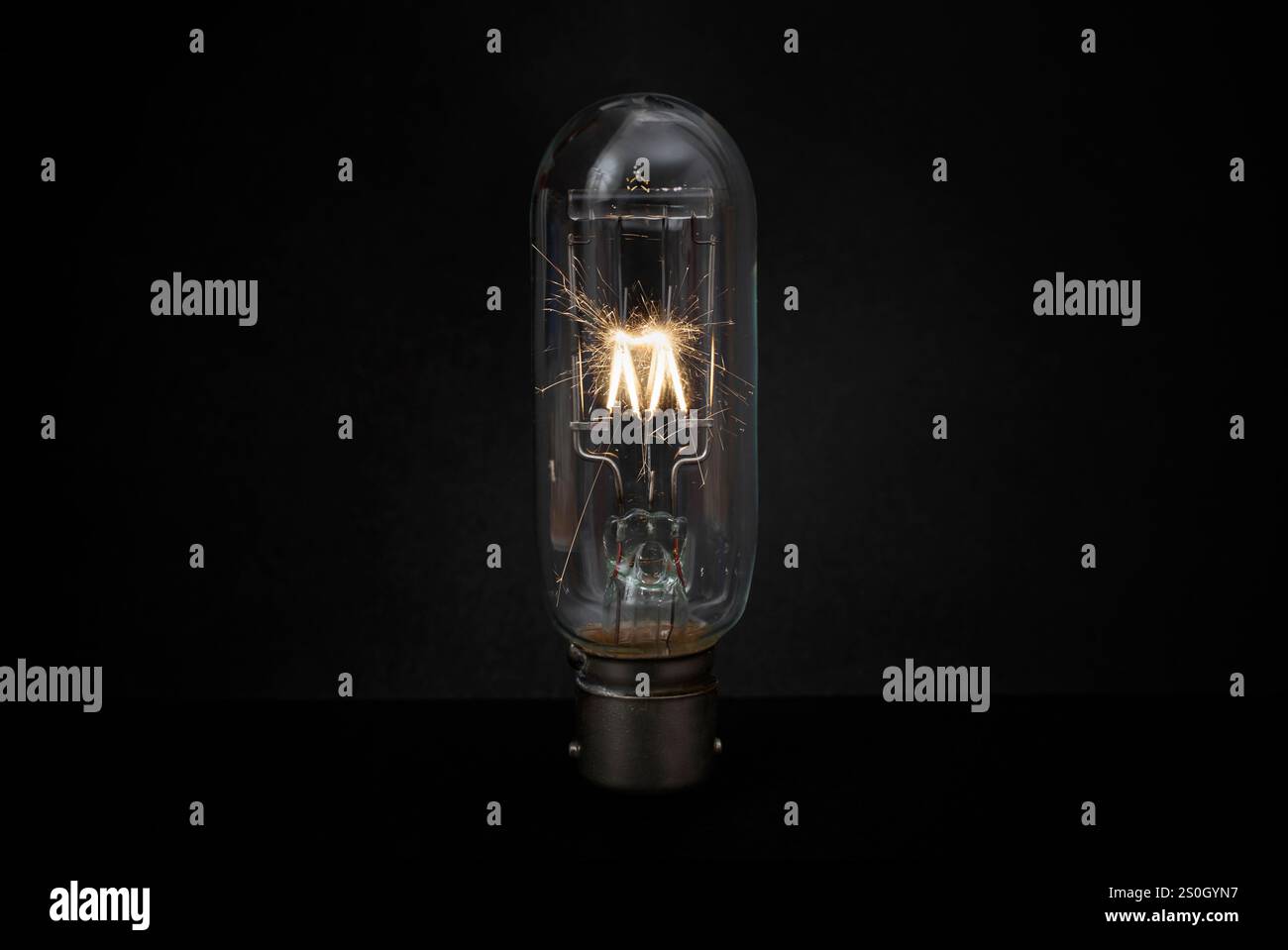 Carbon arc light hi-res stock photography and images - Alamy Carbon arc light hi-res stock photography and images - Alamy