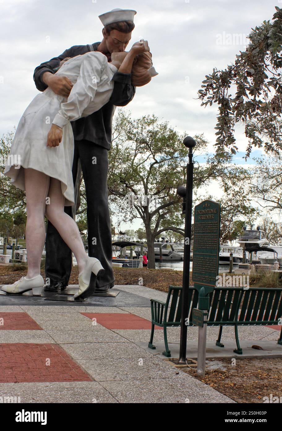 Sarasota FL - November 4, 2024: Unconditional Surrender Statue Located ...