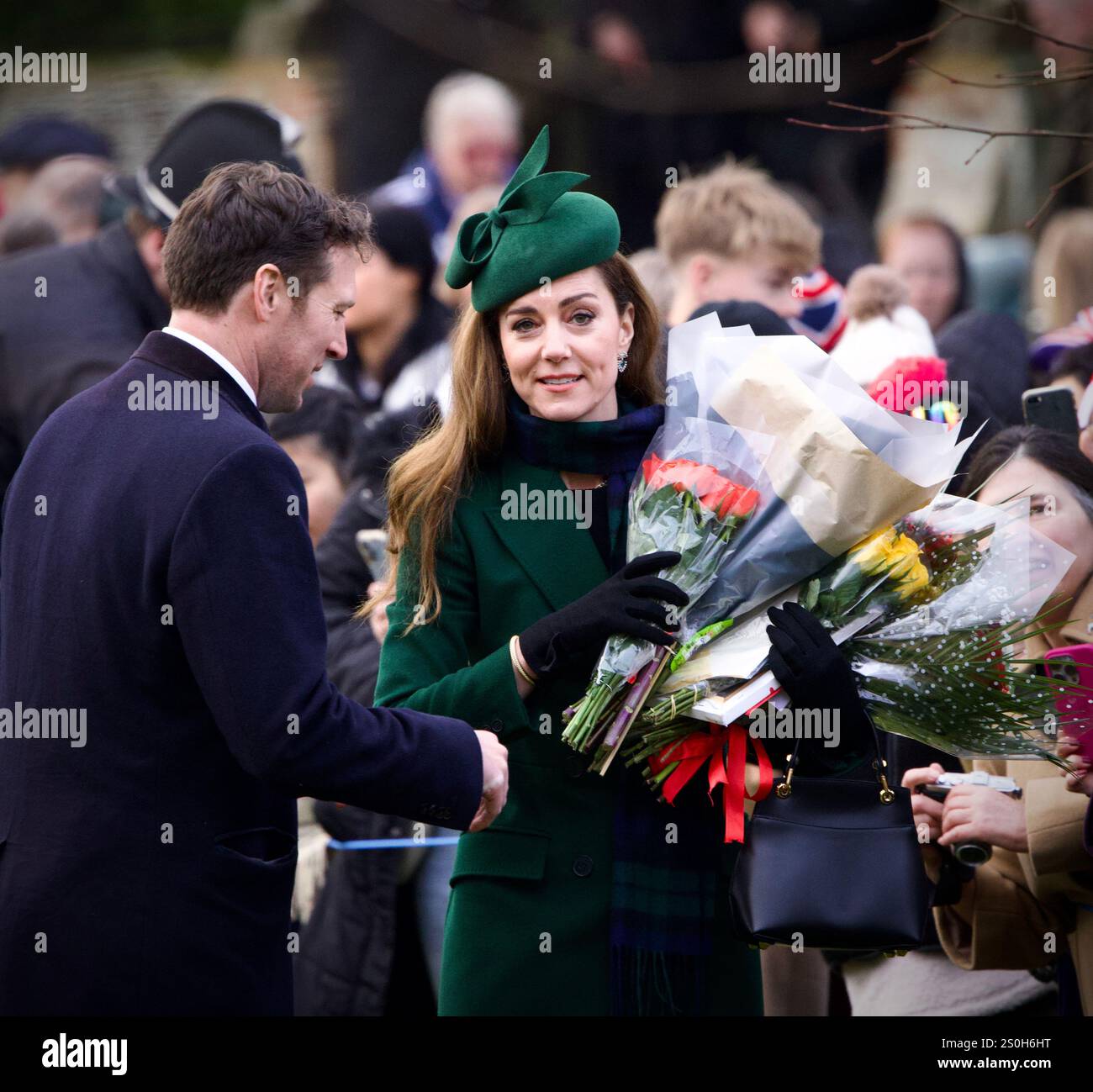 Kate Middleton Joins Royals at 2024 Sandringham Christmas Day Church ...