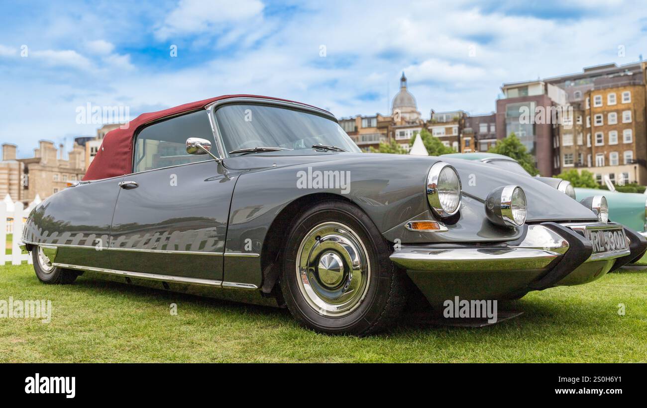 Citroen DS21 at the London Concours 2024 Stock Photo - Alamy