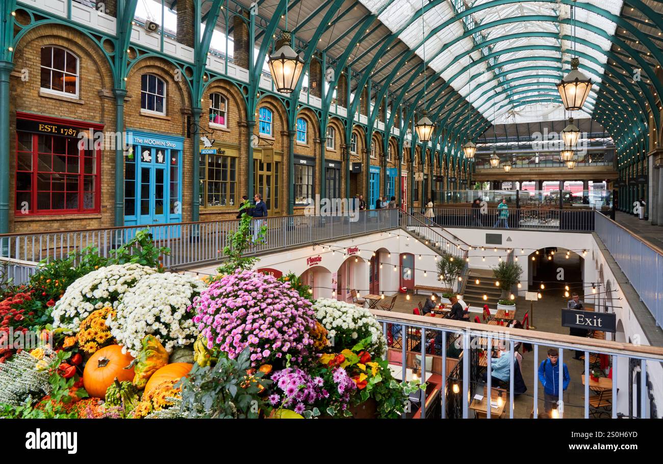 The Covent Garden Market, London, England, UK Stock Photo - Alamy