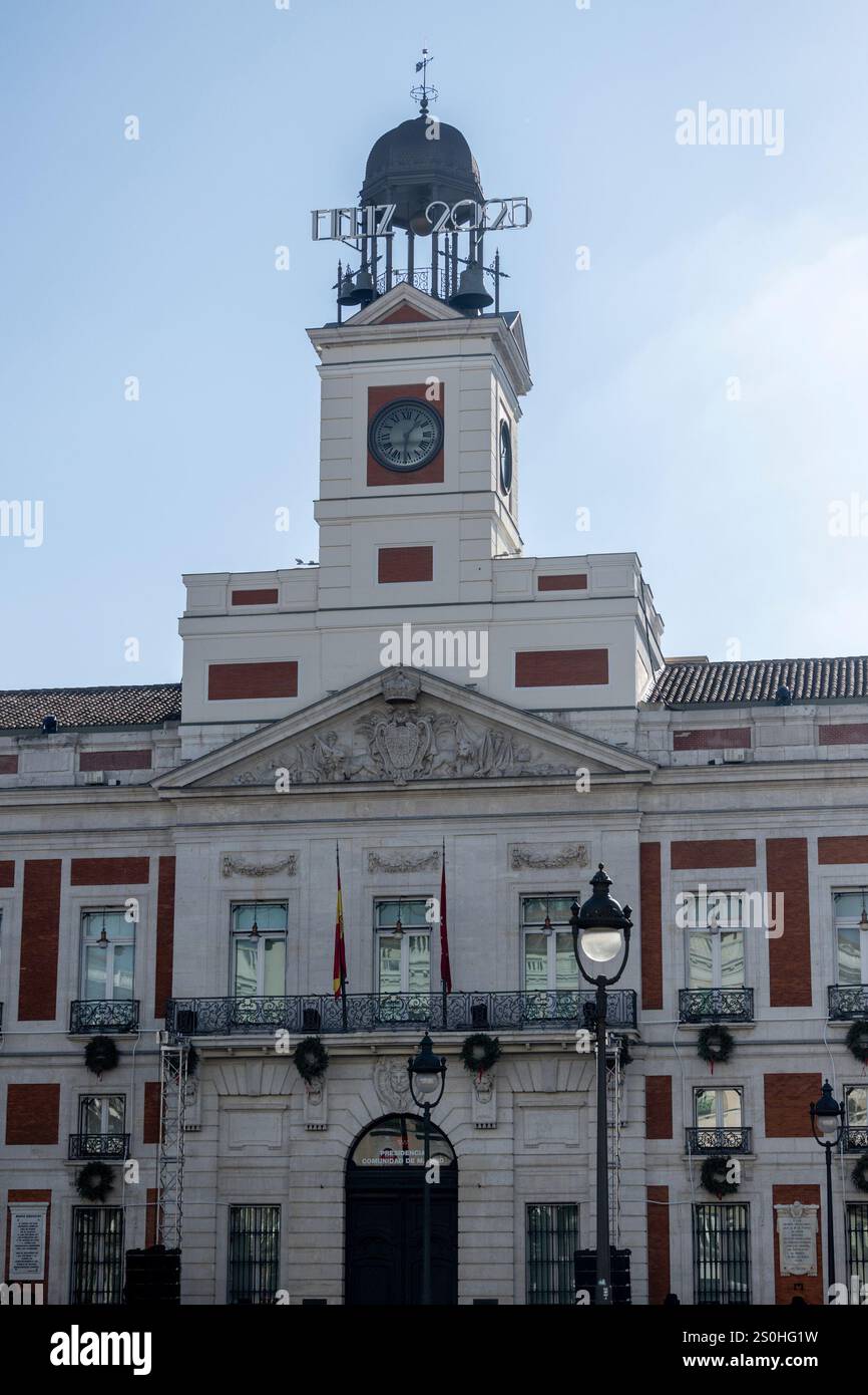 The illuminated sign reading 'Happy 2025' placed for the New Year's Eve ...
