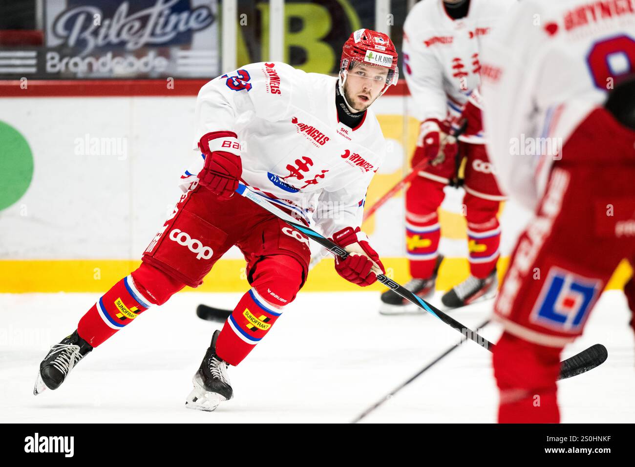 241228 Timrås Linus Lindgren under ishockeymatchen i SHL mellan Timrå ...