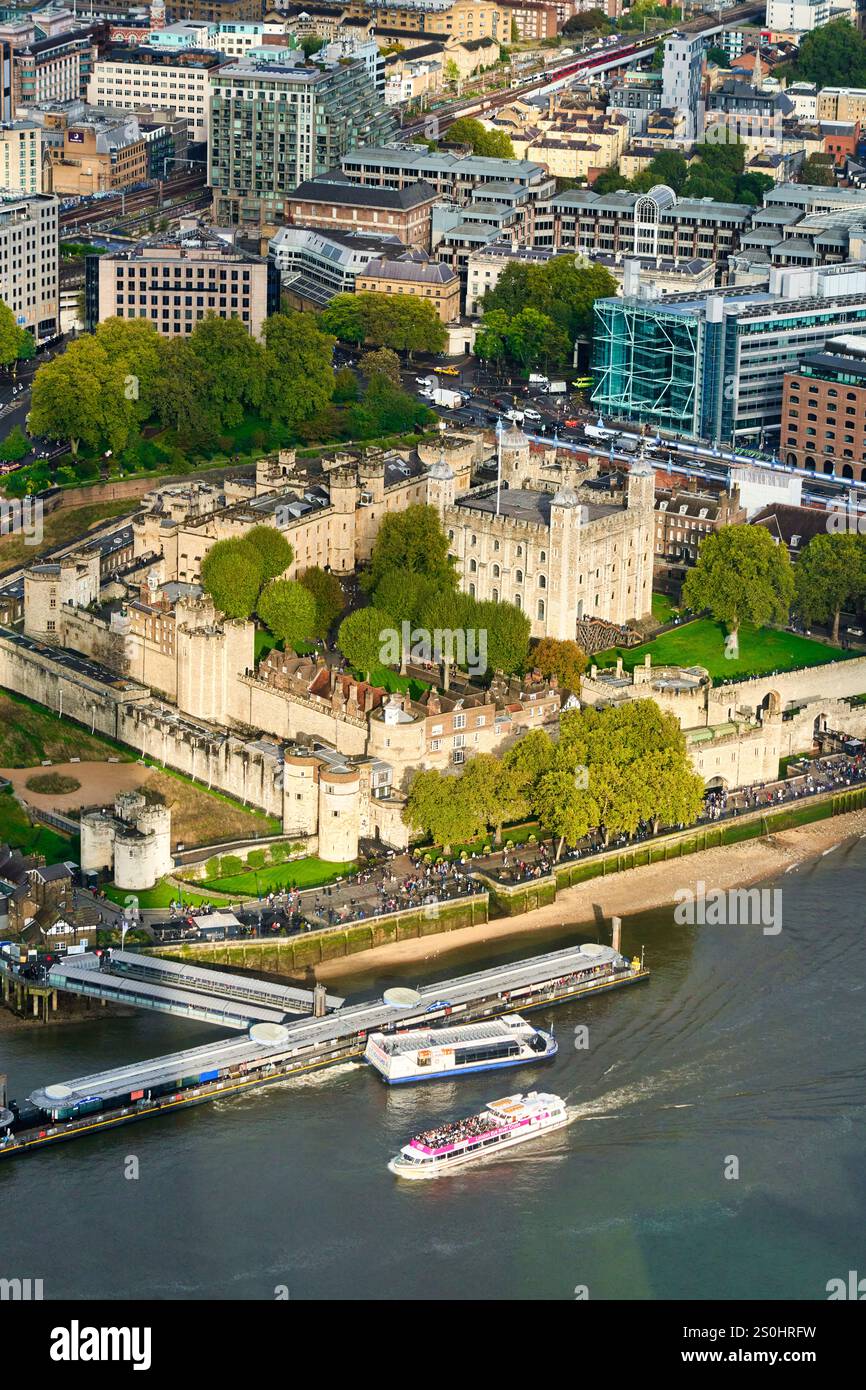 Tower of London, Thames river, Views from The Shard, London, England ...