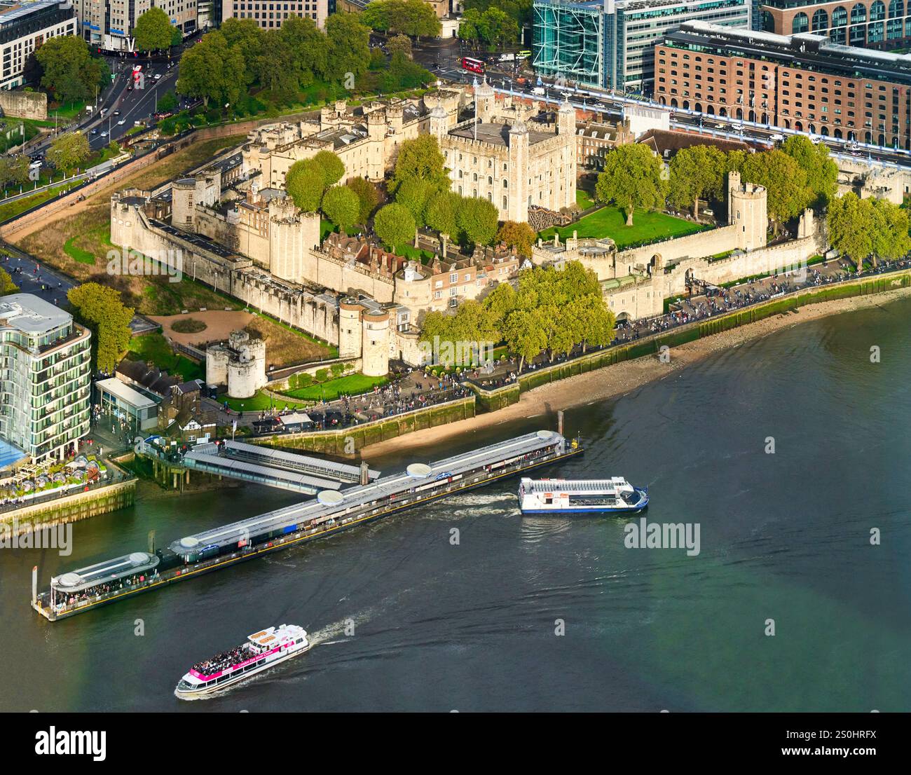 Tower of London, Thames river, Views from The Shard, London, England ...