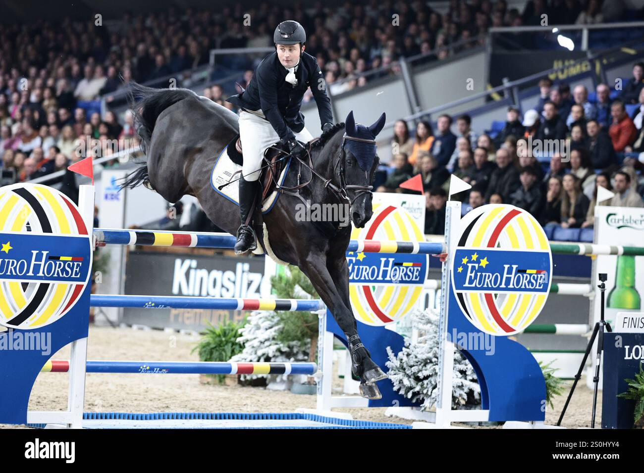 Sven Joseph Hadley of Ireland with Phenomene Bleu Vdm during the Leon ...