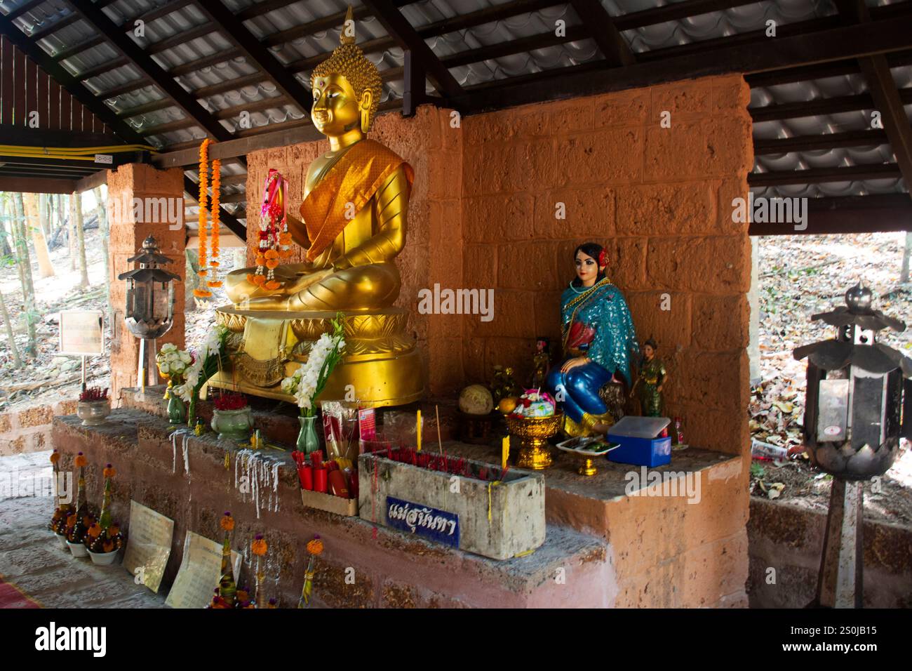 Holy buddha statue for thai people traveler travel visit respect ...