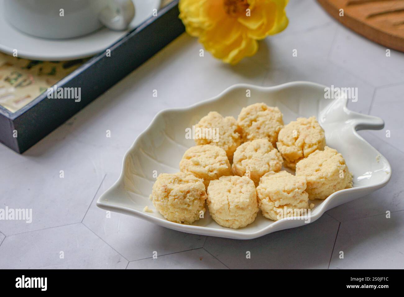 Almond Suji Cookies, a popular modern Eid Mubarak (Hari Raya) snack in ...