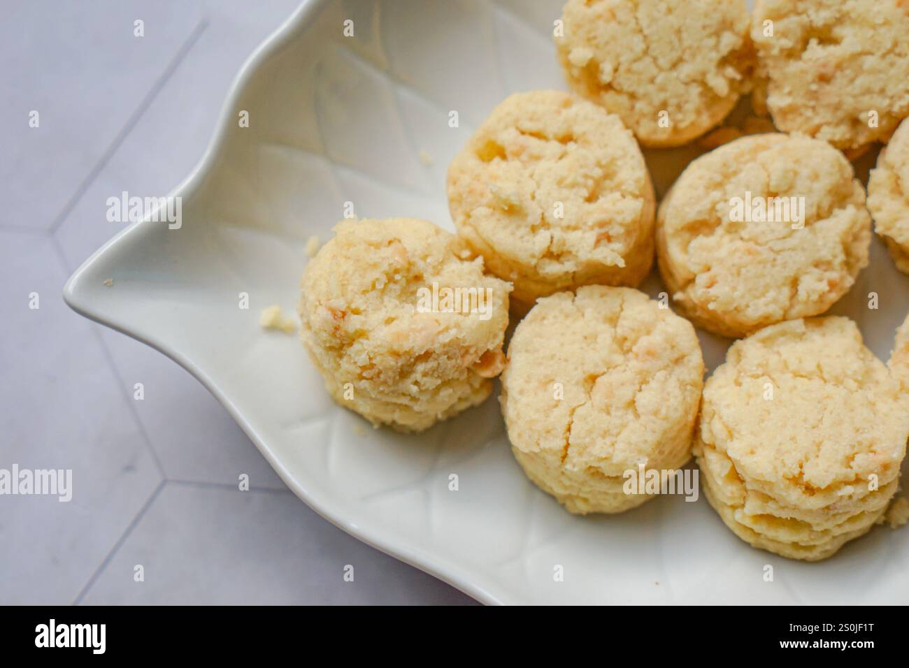 Almond Suji Cookies, a popular modern Eid Mubarak (Hari Raya) snack in ...