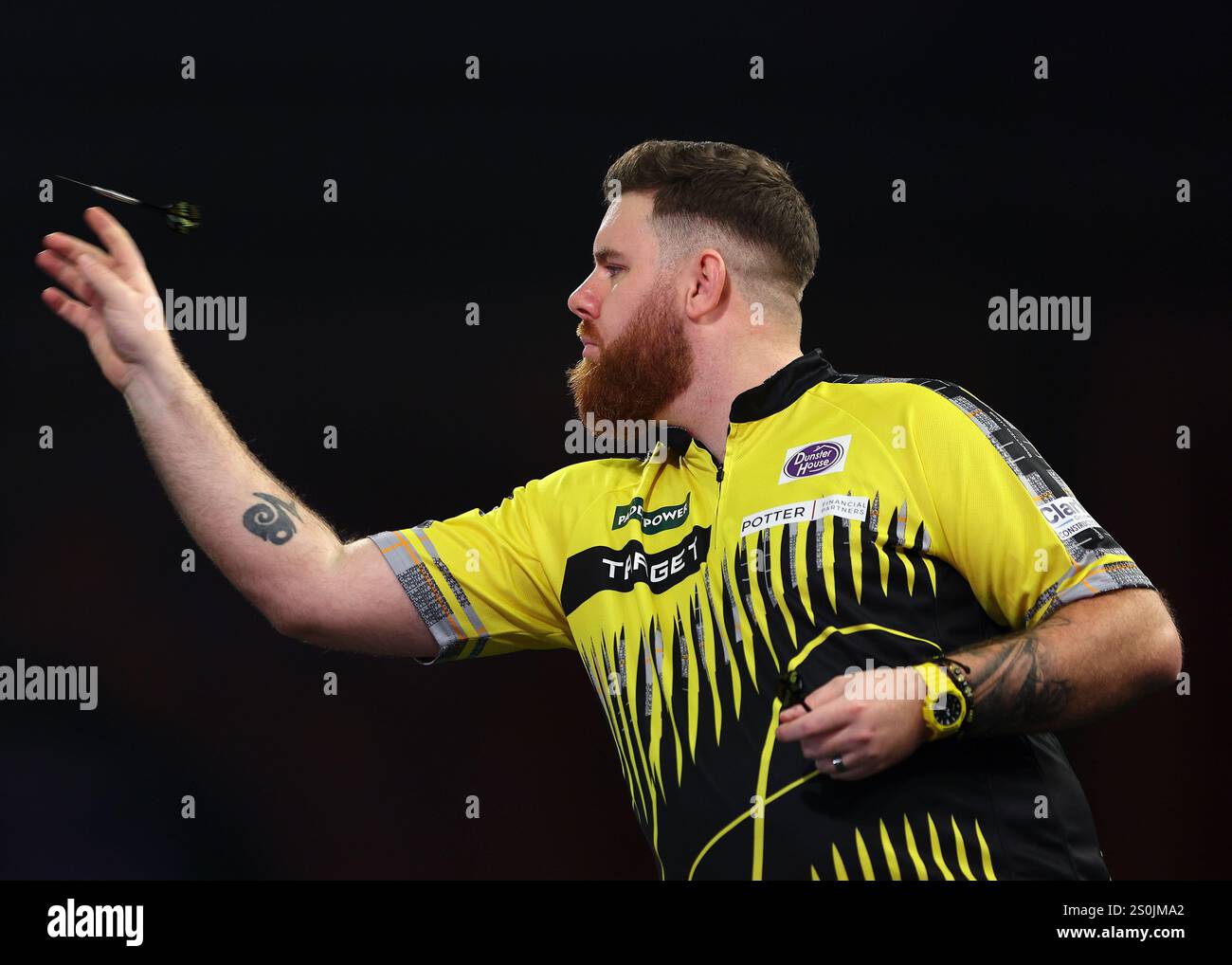 28th December 2024, Alexandra Palace, London, England; 2024/25 PDC ...