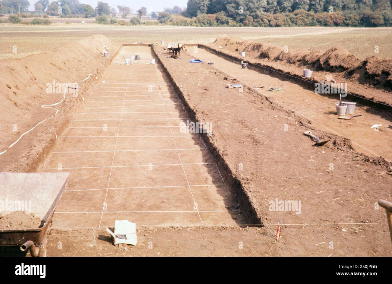 Archaeological excavation of neolithic causewayed enclosure, Great ...