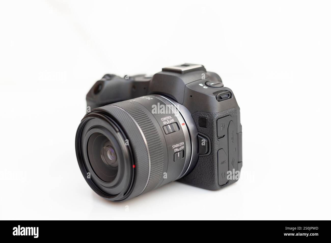 New latest model interchangeable lens digital camera for content ...