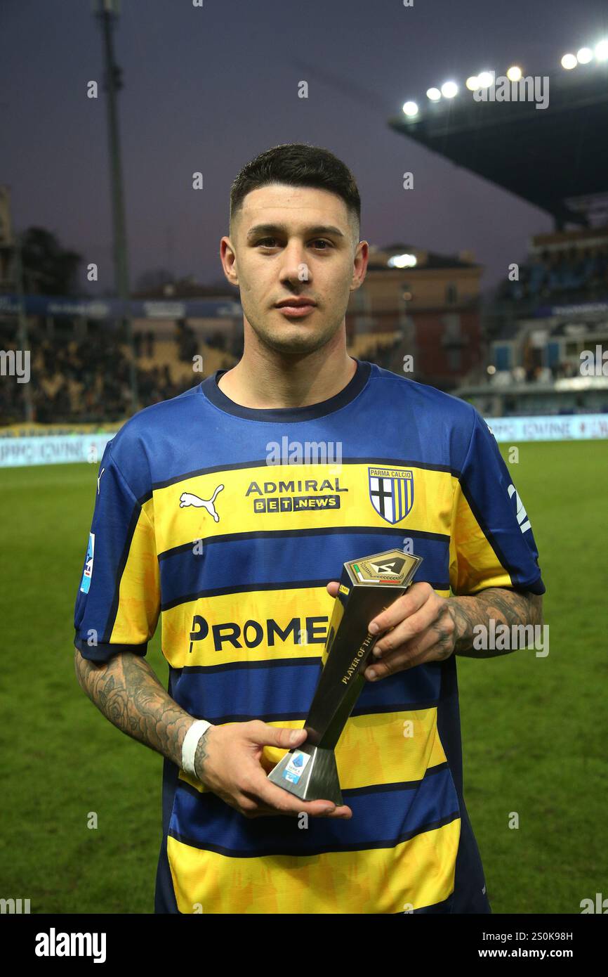 Parma, Italia. 28th Dec, 2024. Player of the match Parma's Lautaro ...
