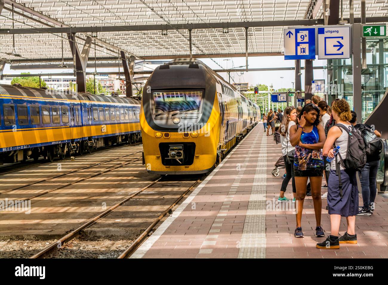 Central train station Amsterdam, Holland, Netherlands Stock Photo - Alamy
