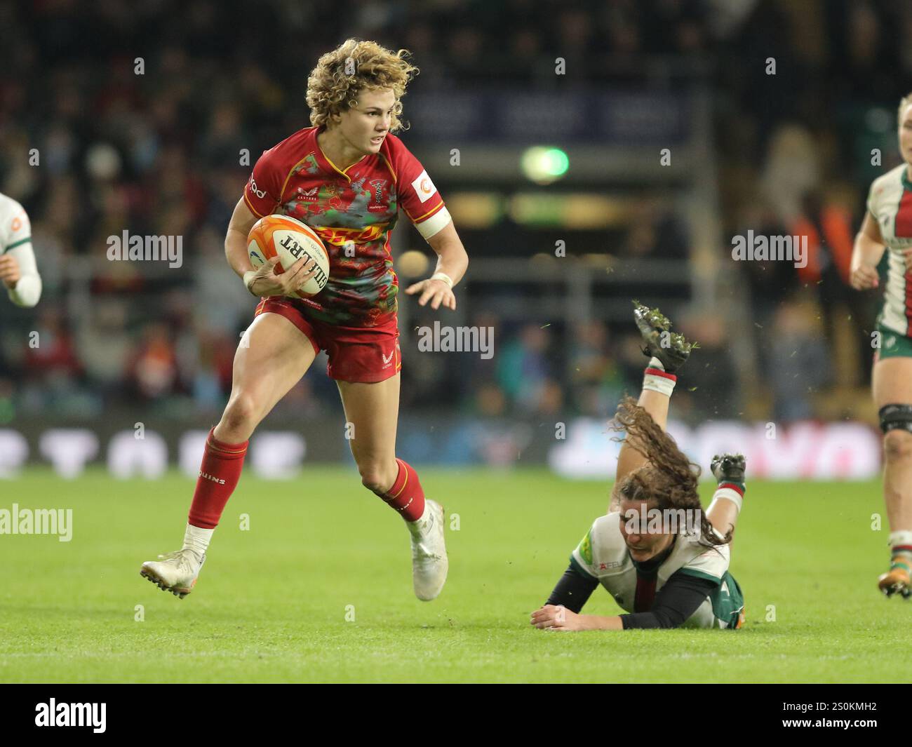 Twickenham, London, England, December 28 2024: Ellie Kildunne (15 ...
