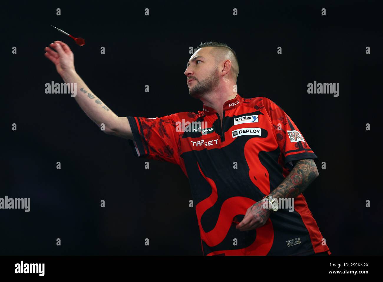 Alexandra Palace, London, UK. 28th Dec, 2024. 2024/25 PDC Paddy Power ...