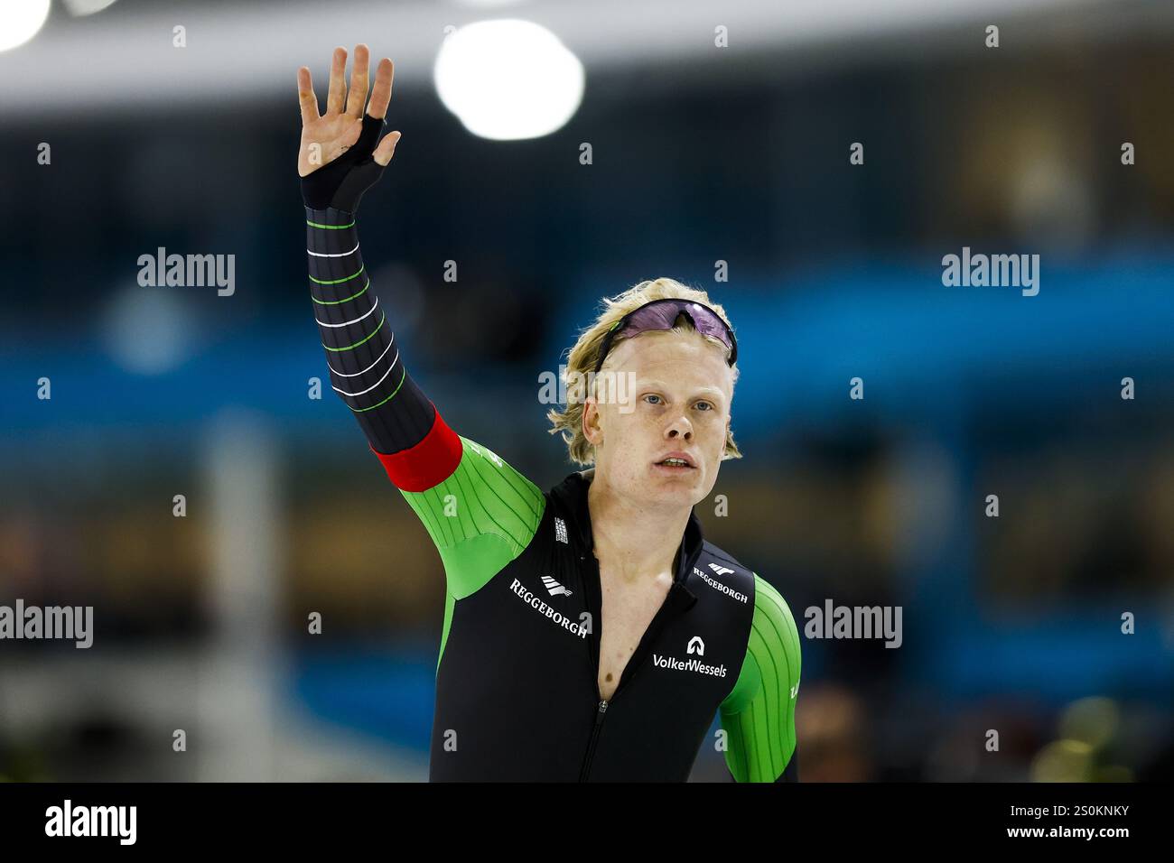 Thialf, Netherlands. 28th Dec 2024. HEERENVEEN - Tim Prins reacts after ...