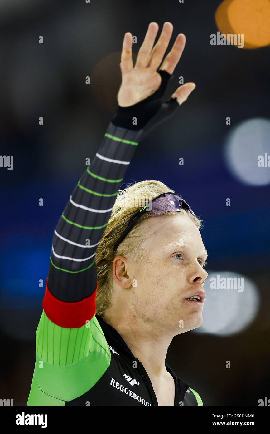 HEERENVEEN - Tim Prins reacts after the 1000 meters during the first ...