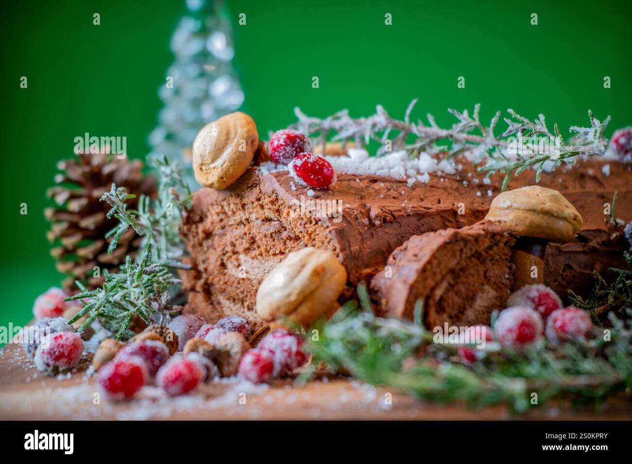 Yule log cake Stock Photo - Alamy