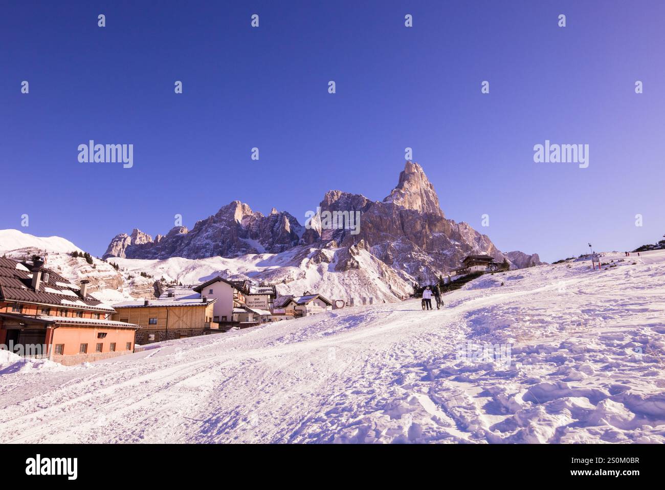 Pale di san martino da passo rolle hi-res stock photography and images ...