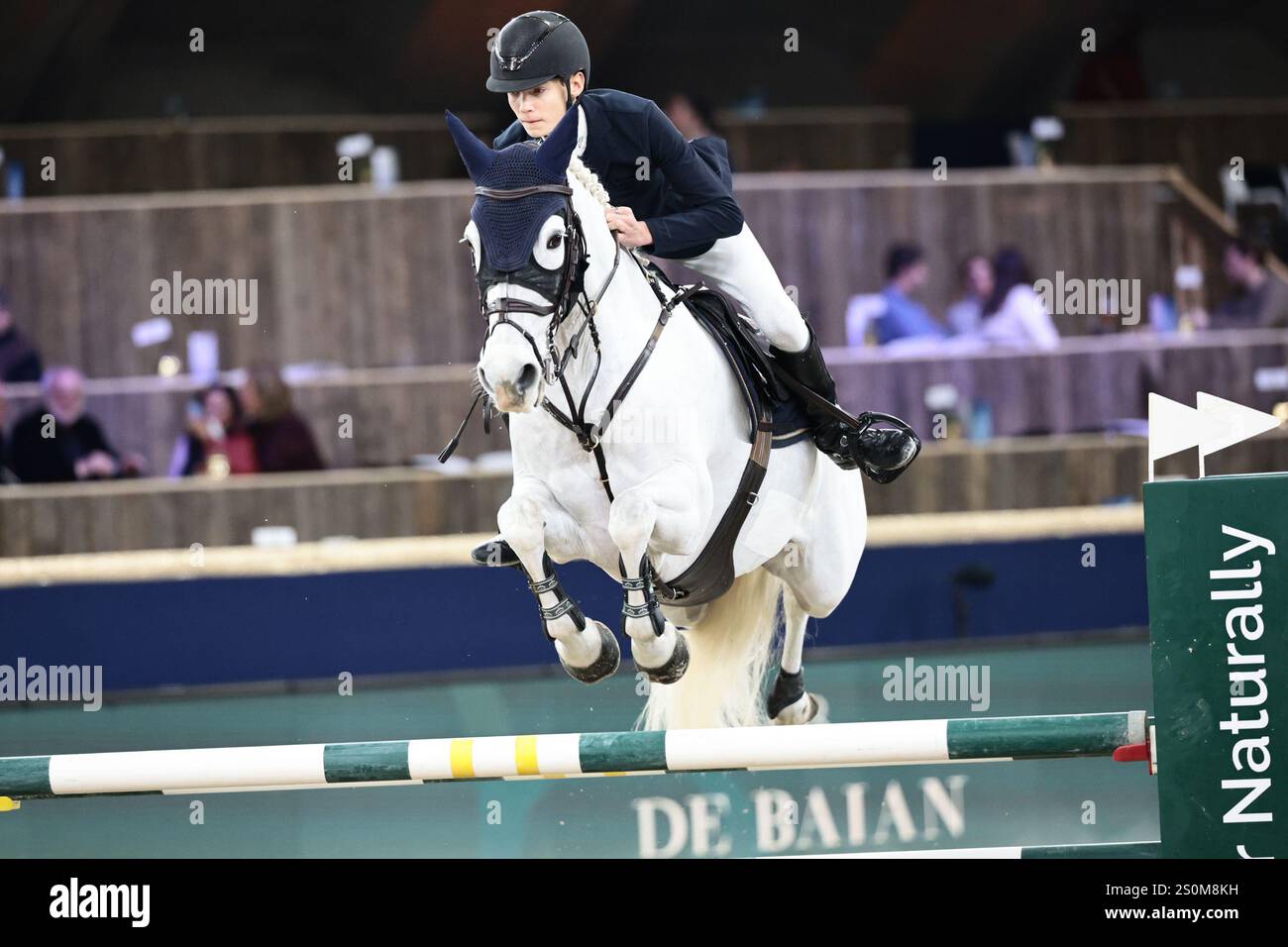 Gaoth mhara lad hi-res stock photography and images - Alamy