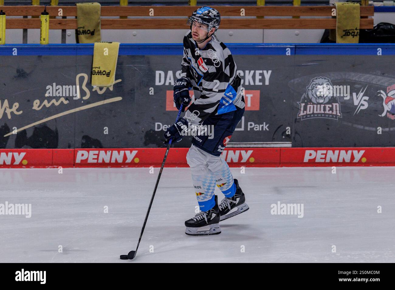 Frankfurt, Deutschland. 28th Dec, 2024. Sam Ruopp (ERC Ingolstadt #2 ...