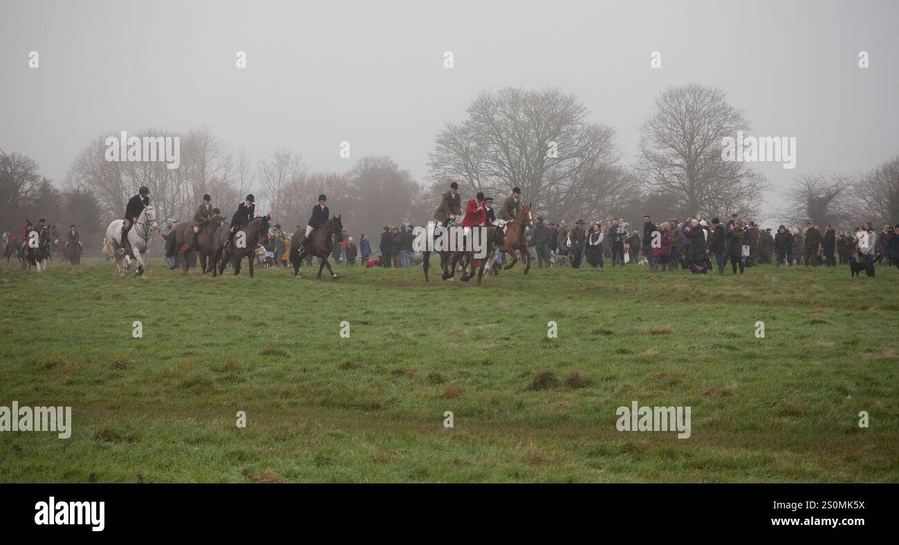 Boxing Day meet of Holderness Hunt, Beverley Westwood East Yorkshire UK ...