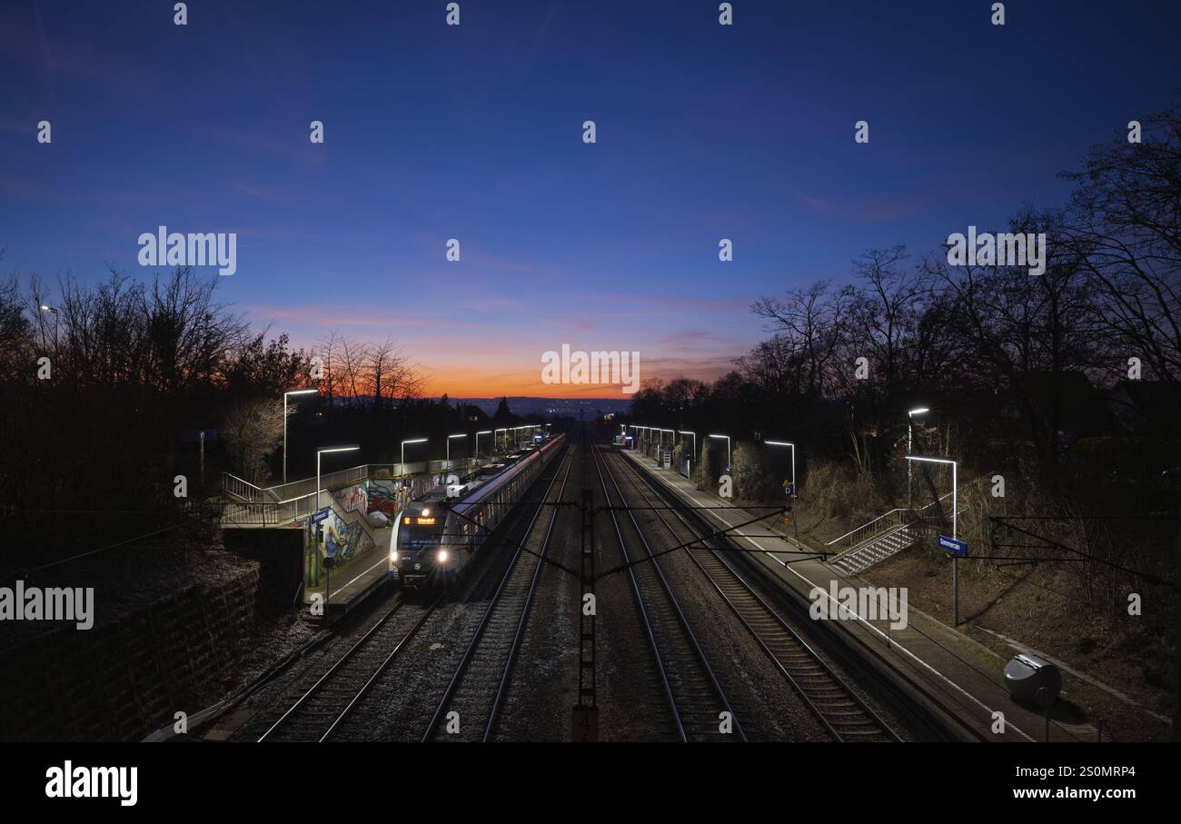 S-Bahn, public transport, train, stops at stop, station, platform ...