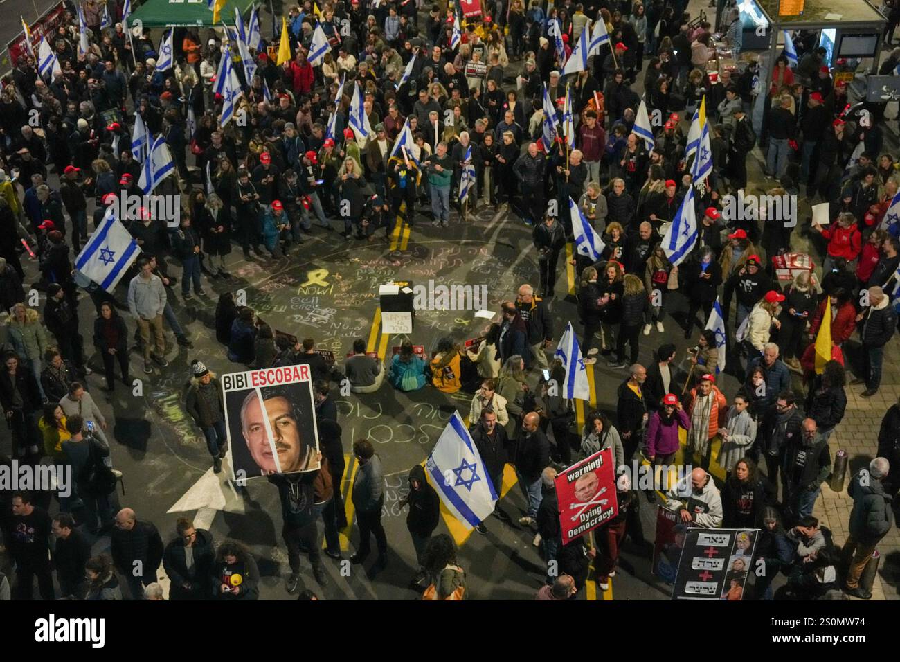 Israelis protest against Prime Minister Benjamin Netanyahu's government ...