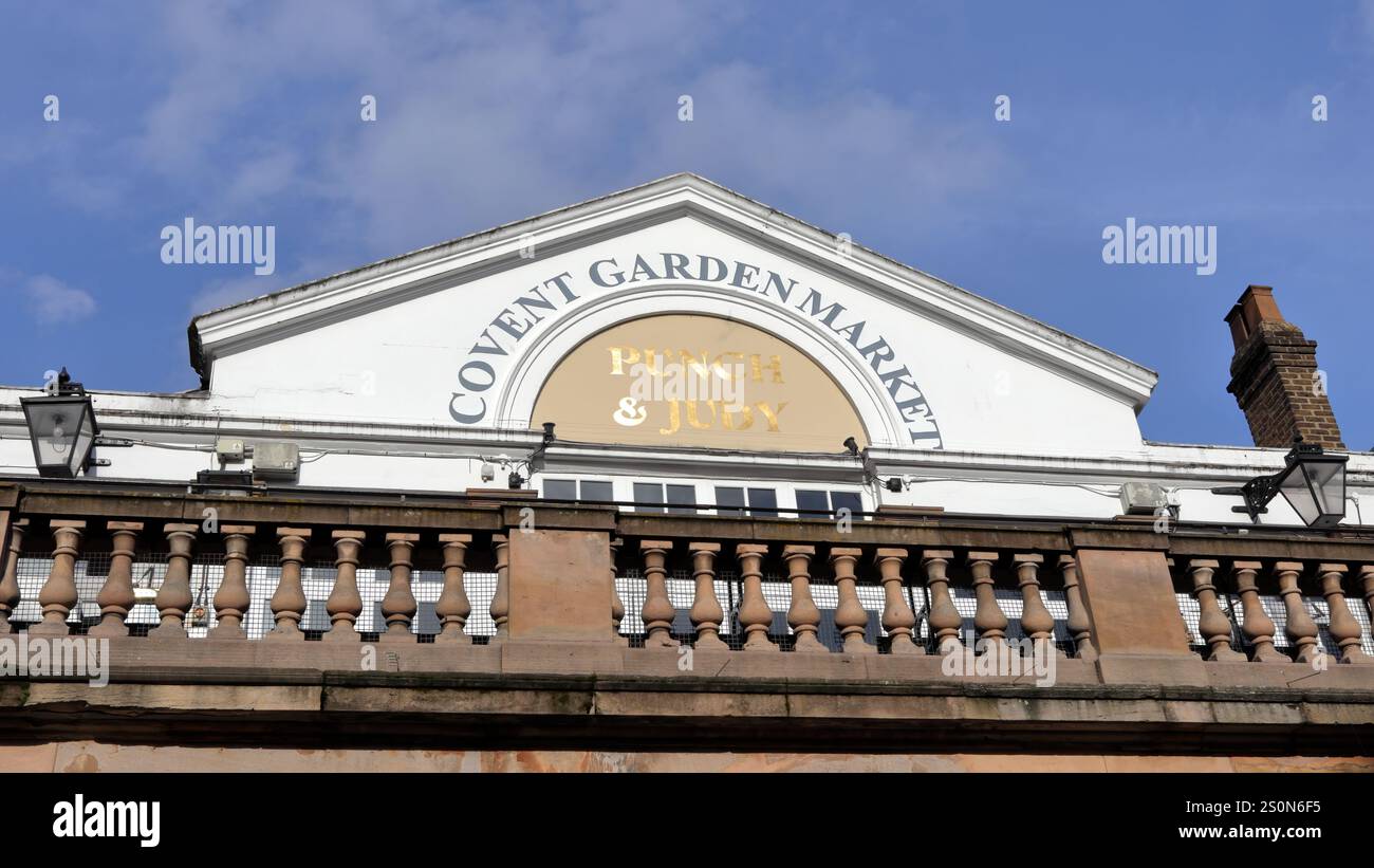 The Punch and Judy Pub and Restaurant in Covent Garden market, London ...