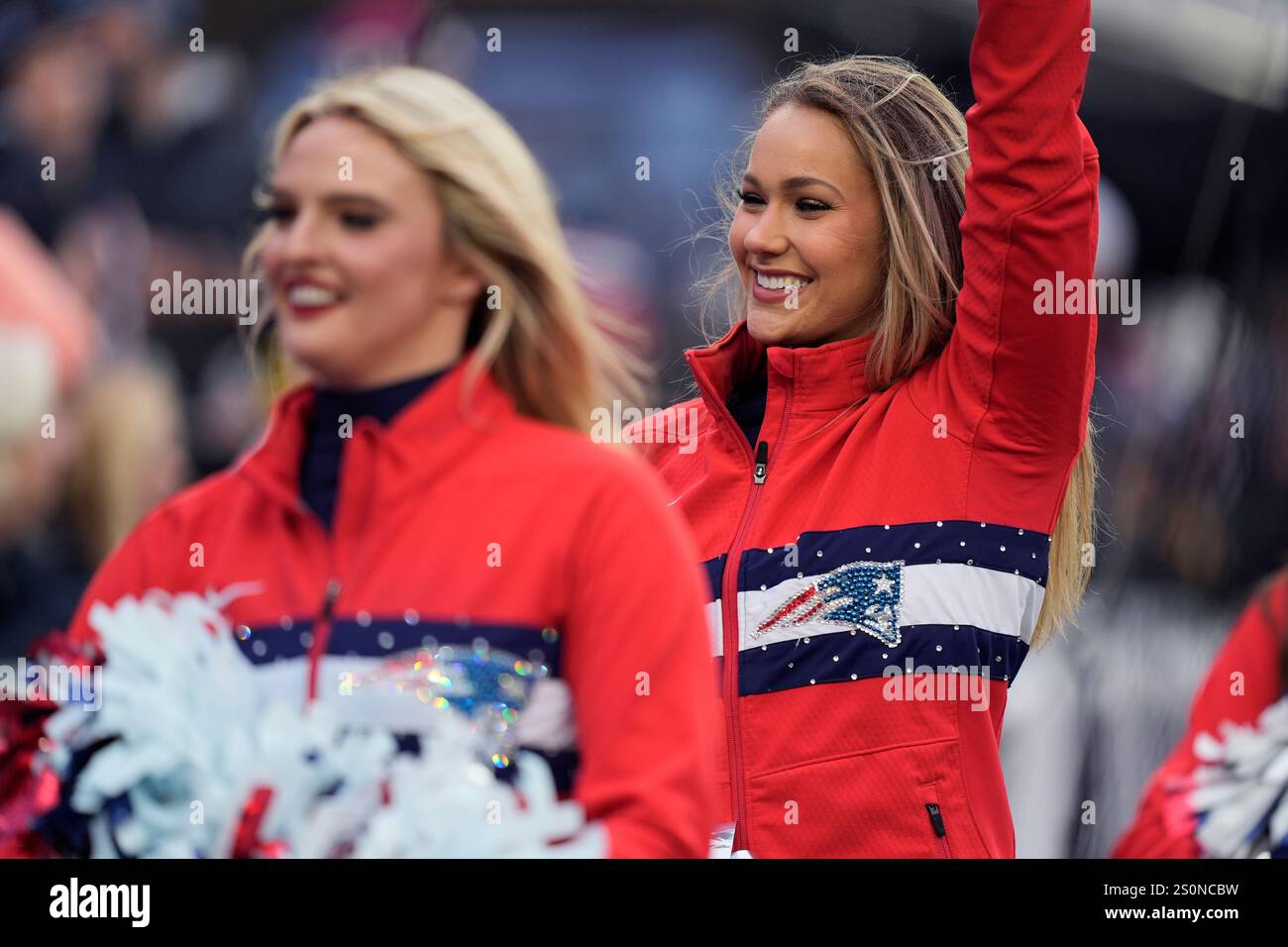 New England Patriots cheerleaders during the first half of an NFL ...