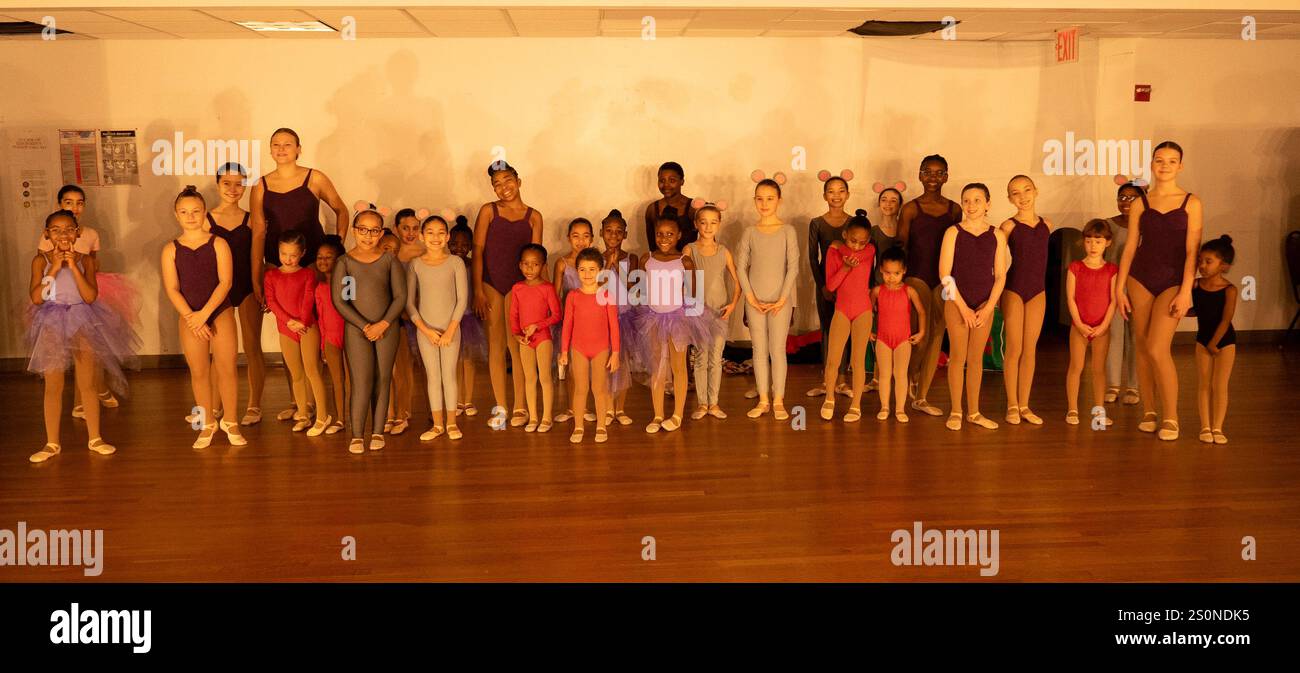 Portrait of Cynthia KIng Dance School members after a holiday ...