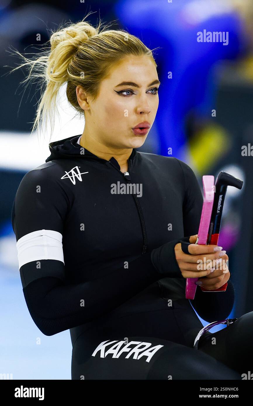 HEERENVEEN - Jutta Leerdam reacts after the 500 meters during the first ...