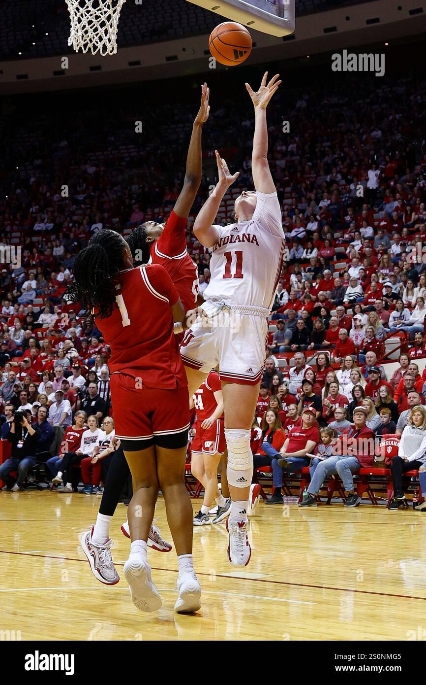 BLOOMINGTON, IN - DECEMBER 28: Indiana Hoosiers forward Karoline ...