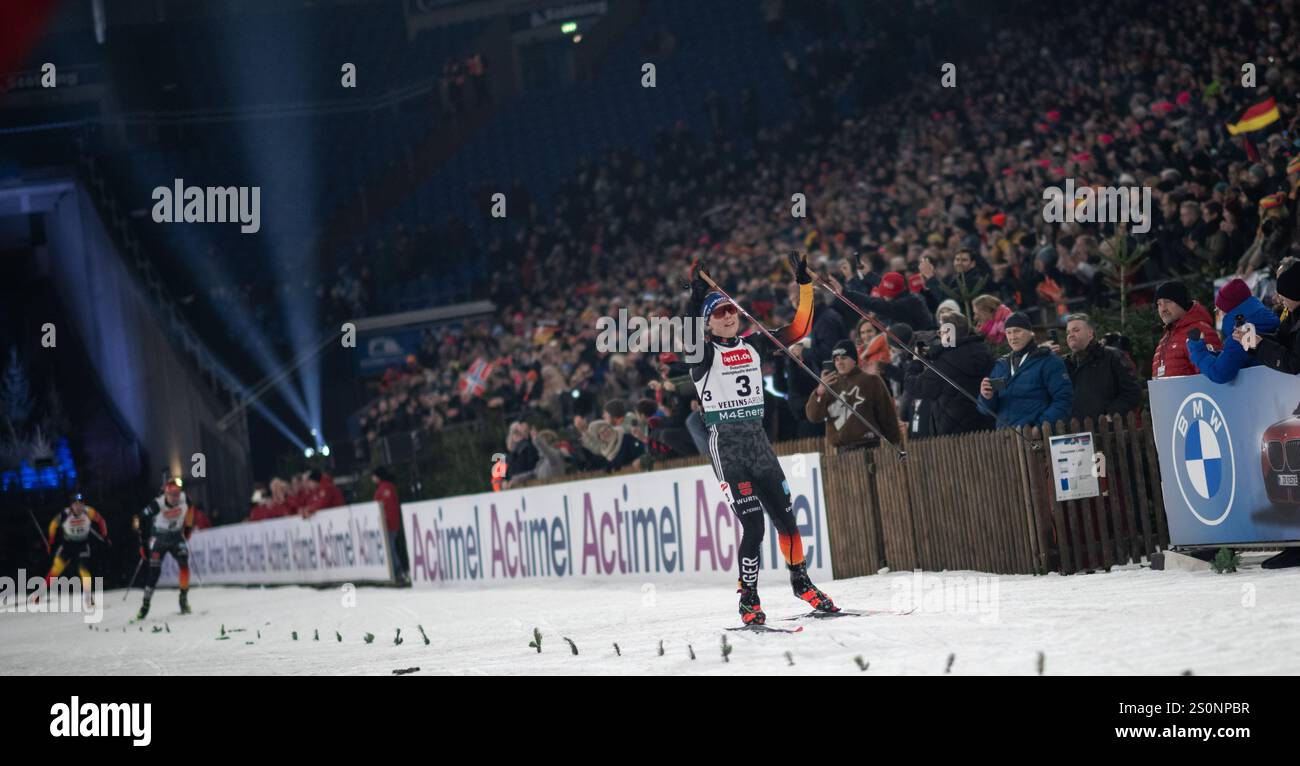 28 December 2024, North Rhine-Westphalia, Gelsenkirchen: Winter sports: Biathlon, World Team ...