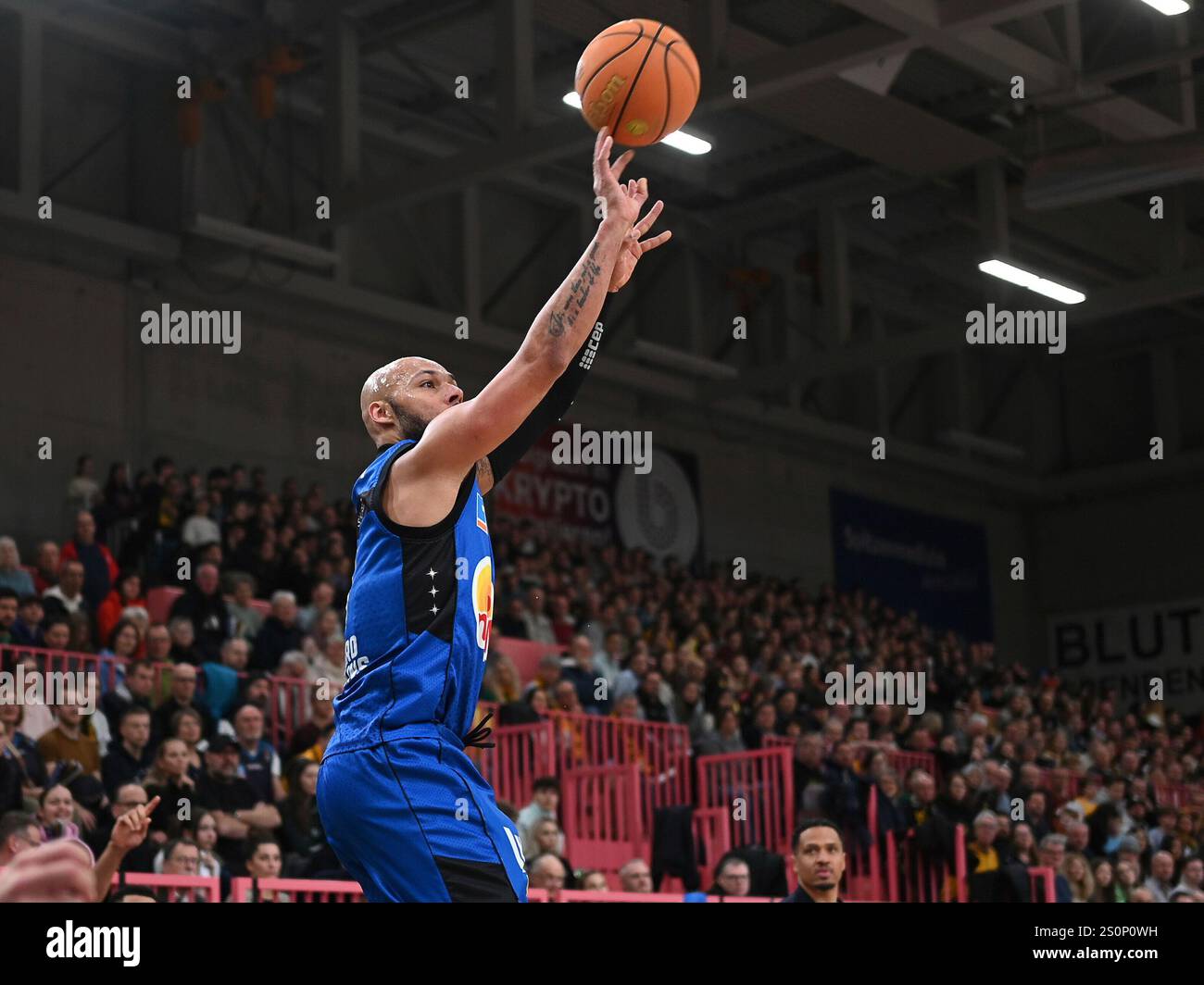Tuebingen, Deutschland. 28th Dec, 2024. Stuckey, M. (Hakro Merlins ...