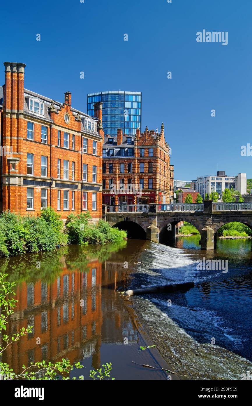 UK, South Yorkshire, Sheffield, River Don, Looking East towards Lady's ...