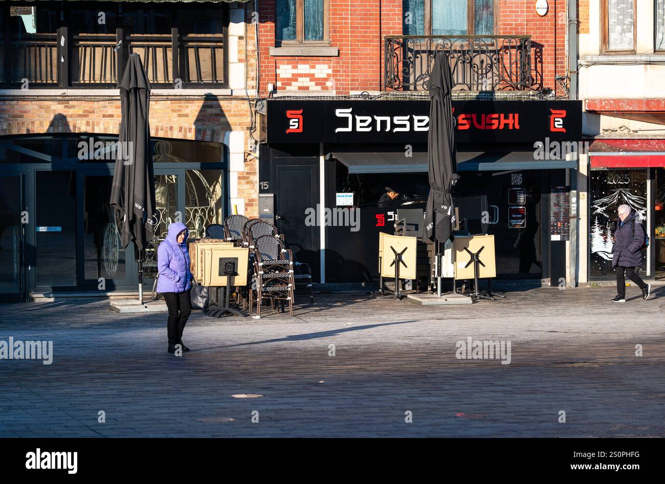 Local businesses, shops and restaurants at the Place Reine Astrid or ...