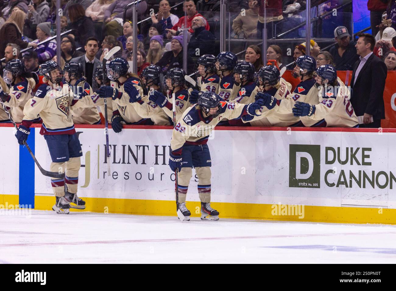 Marie philip poulin goal hi-res stock photography and images - Alamy