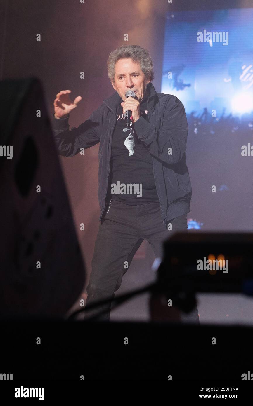 Miguel Rios during the Ojete Calor concert performs at Wizink Center on ...