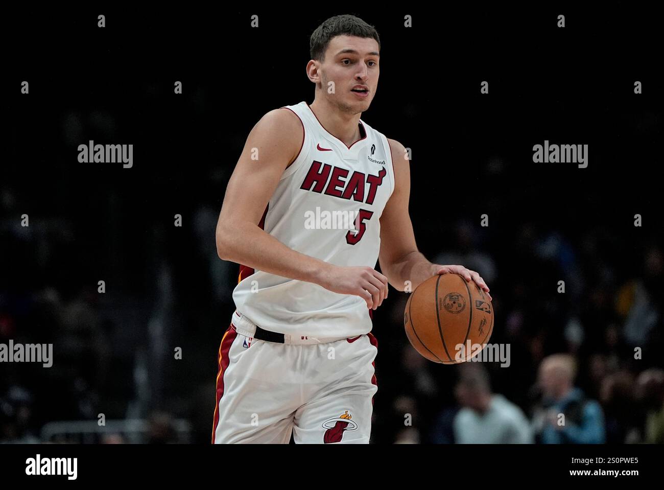 Miami Heat forward Nikola Jovic (5) moves the ball against the Atlanta ...