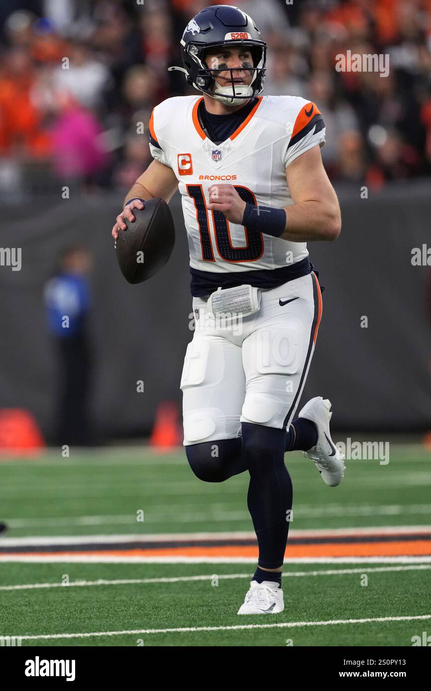 Denver Broncos quarterback Bo Nix looks to throw during the first half ...