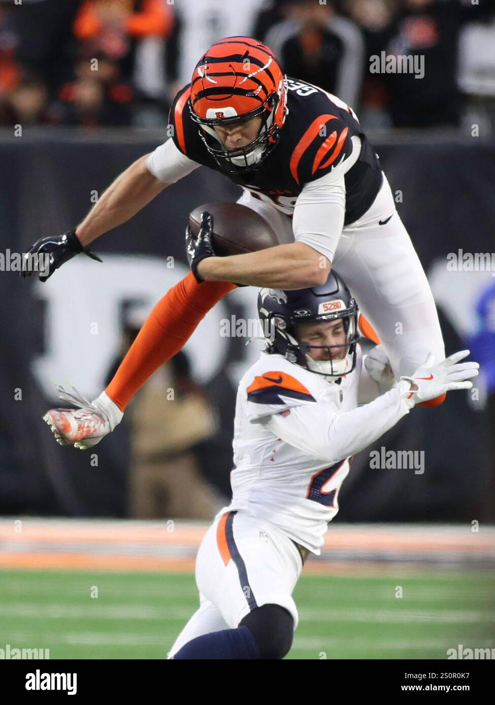 Cincinnati, Ohio, USA. 28th Dec, 2024. Cincinnati Bengals WR Mike ...