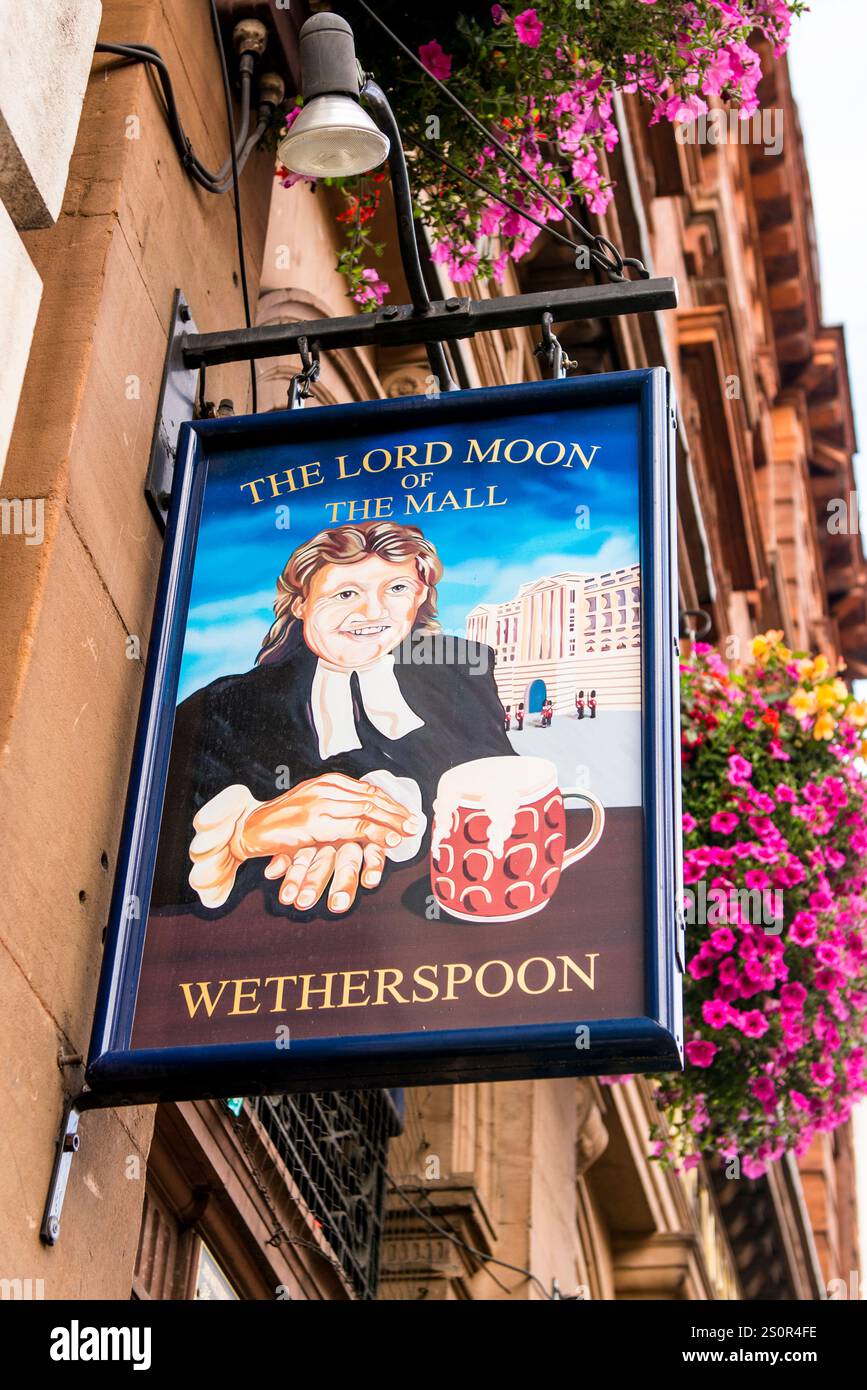 The Lord Moon of The Mall tavern pub, Wetherspoon, London, England ...