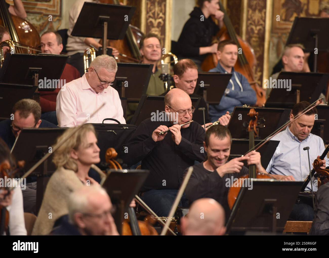 Vienna, Dec. 28. 1st Jan, 2025. Members of the Vienna Philharmonic are ...