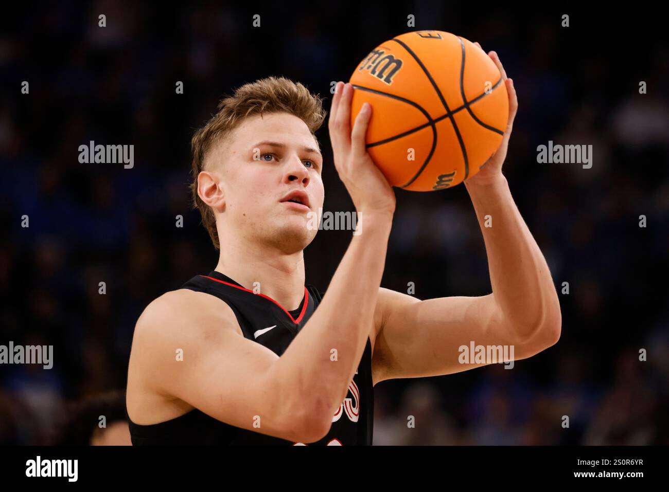 Gonzaga Bulldogs' Ben Gregg shoots a free throw during the second half ...