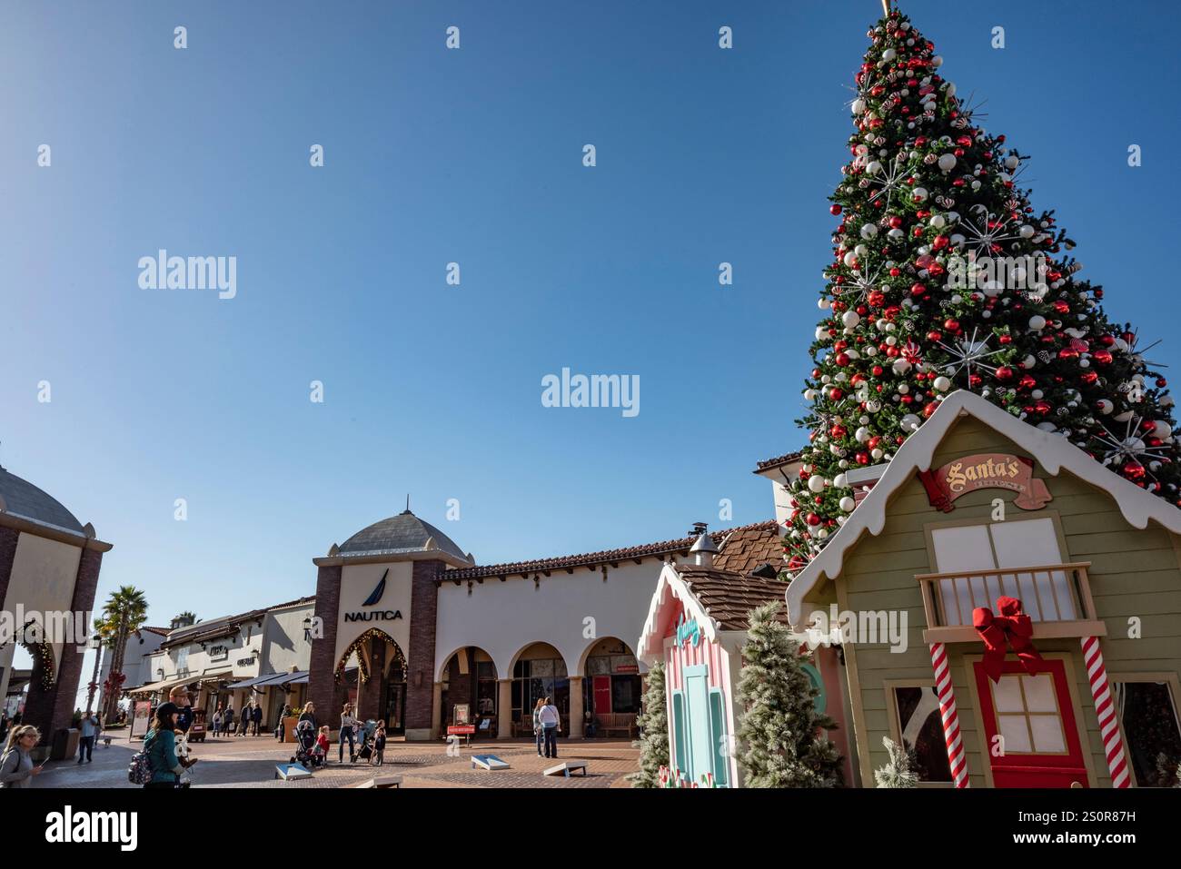 The San Clemente Outlet Mall offers a wide variety of discount shopping ...