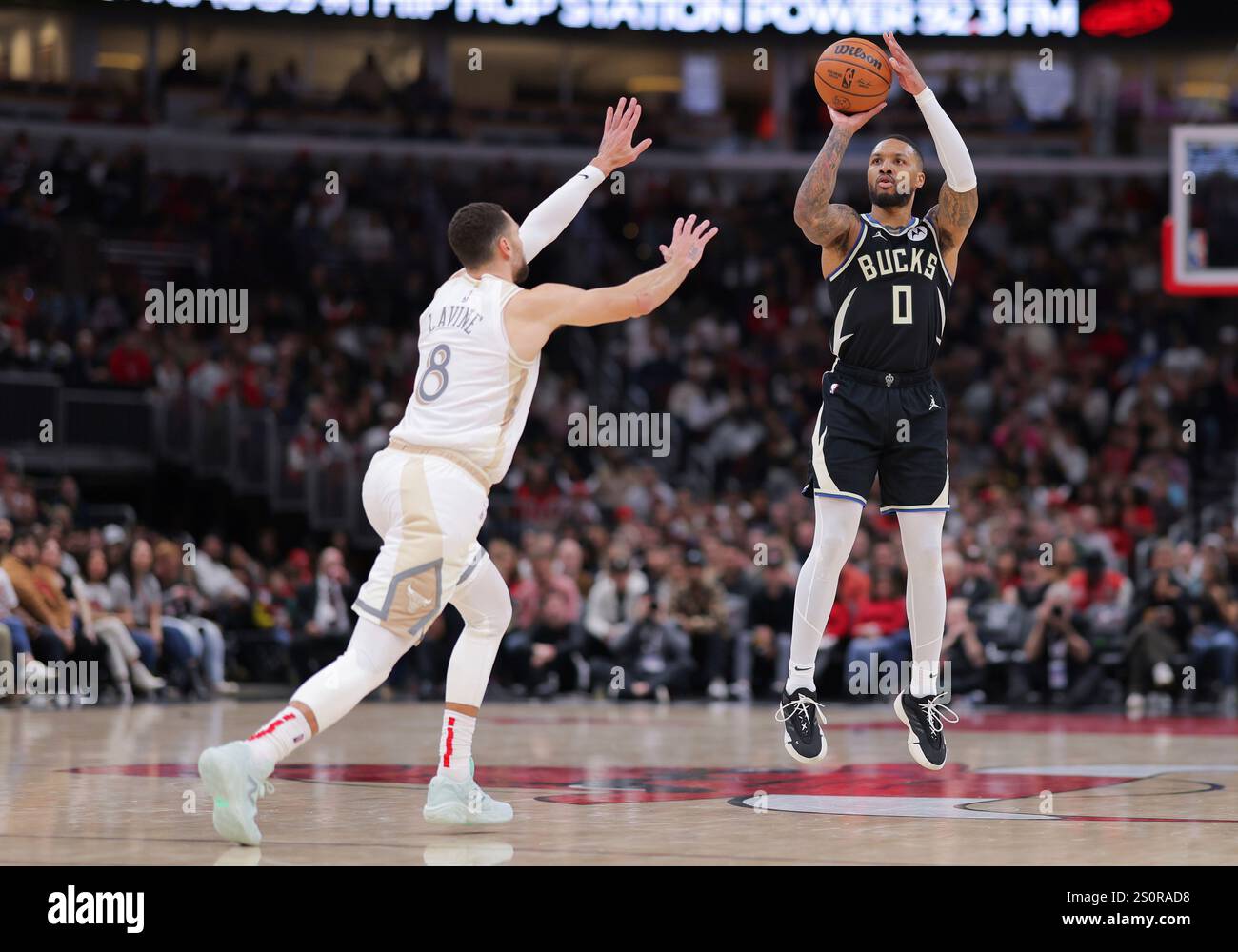 CHICAGO, IL - DECEMBER 28: Milwaukee Bucks guard Damian Lillard shoots ...