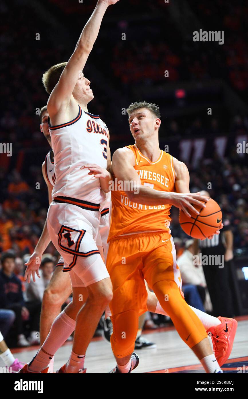 CHAMPAIGN, IL - DECEMBER 14: Tennessee Volunteers Forward Igor Milicic ...